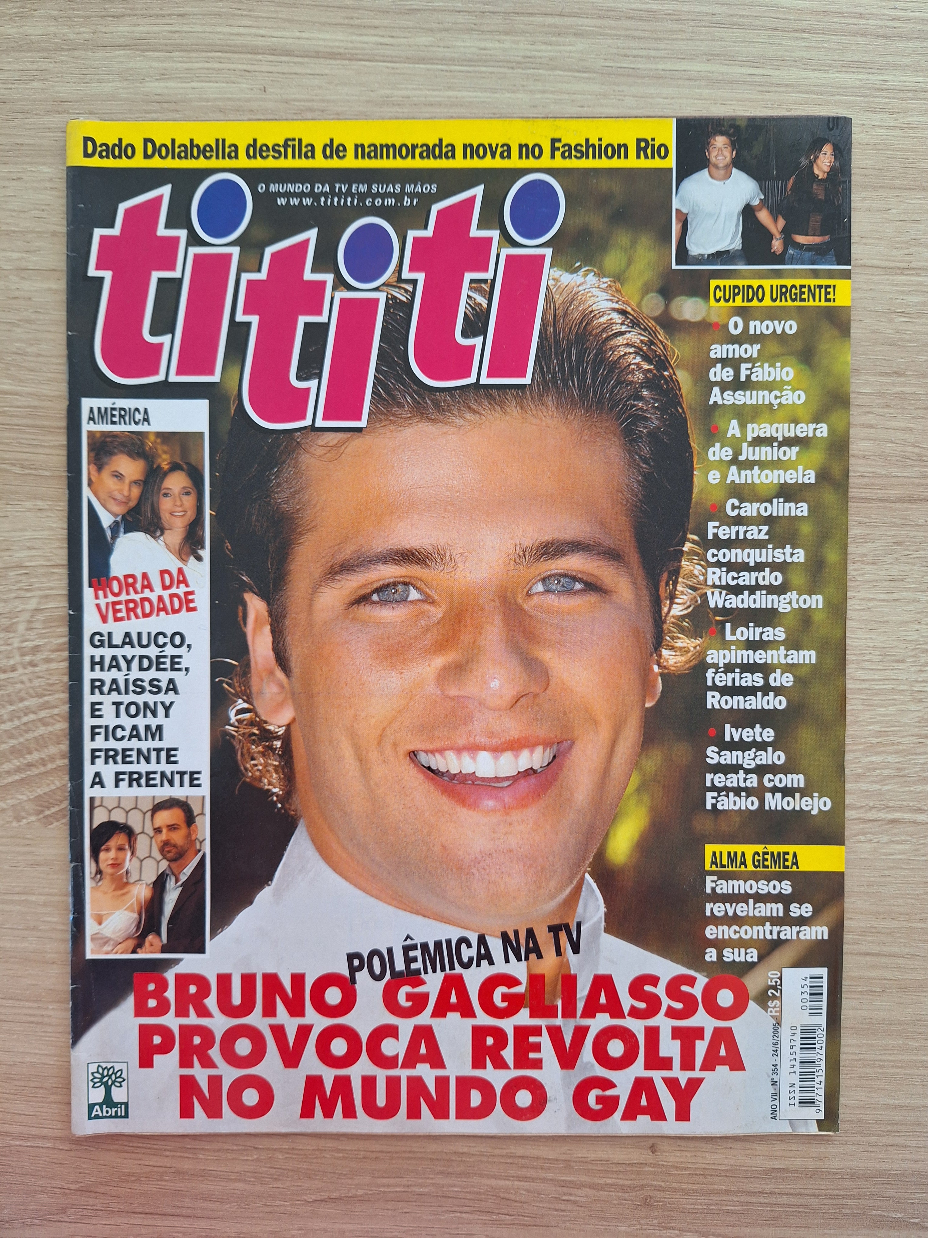 Revista Tititi 354 (2005) – Janna Revistas e Discos
